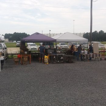 LADSON FLEA MARKET - AT FAIRGROUNDS - Updated December 2025 - 40 Photos ...