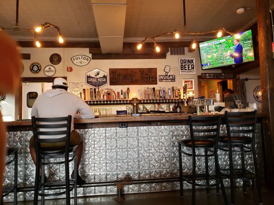 IRON TAP - Updated September 2024 - 78 Photos & 107 Reviews - 140 W ...