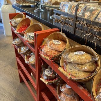 SAMUEL’S SWEET SHOP - Updated October 2024 - 176 Photos & 123 Reviews ...