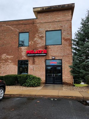 MOJO’S - Updated December 2025 - 51 Photos & 30 Reviews - 1001 Day Hill ...