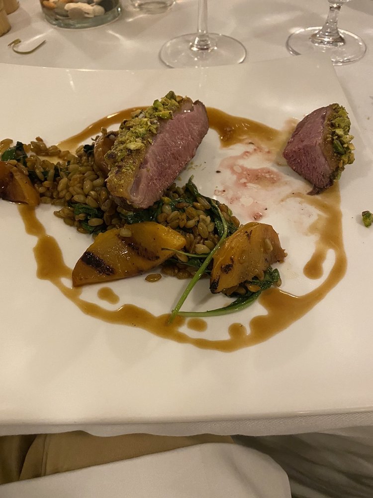 THE RESTAURANT AT WEEKAPAUG INN - Updated July 2024 - 37 Photos & 29 ...