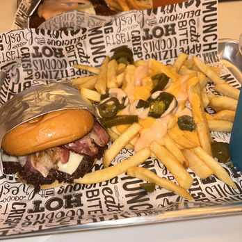 HOT & PUFF - Updated December 2025 - 11 Photos & 18 Reviews - 14651 ...