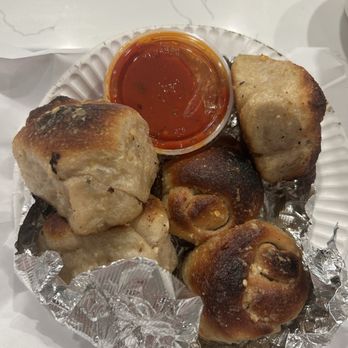 PACIDOUGH’S PIZZA JOINT - Updated November 2025 - 23 Photos & 20 ...