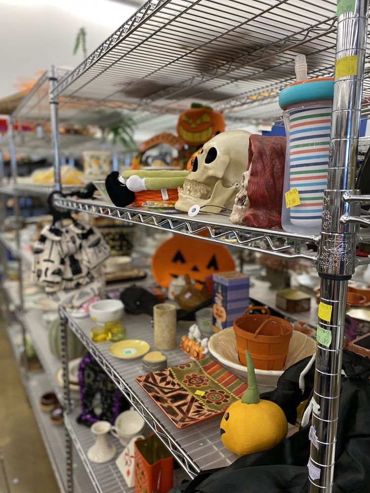 GOODWILL NYNJ STORE & DONATION CENTER - Updated May 2025 - 22 Photos ...