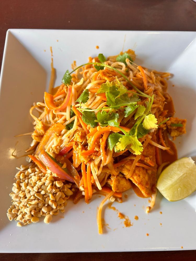 SALA THAI KITCHEN - Updated August 2025 - 151 Photos & 238 Reviews ...