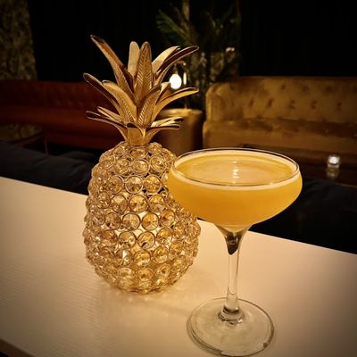 FOXTAIL LOUNGE BAKERSFIELD - 107 Photos & 32 Reviews - 2030 Chester Ave ...