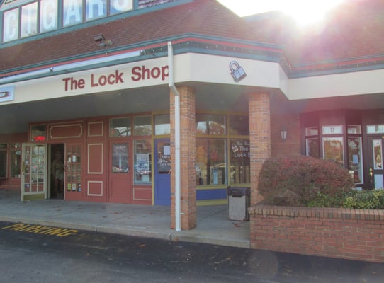 THE LOCK SHOP - Updated December 2025 - 14 Reviews - 6810 Post Rd ...