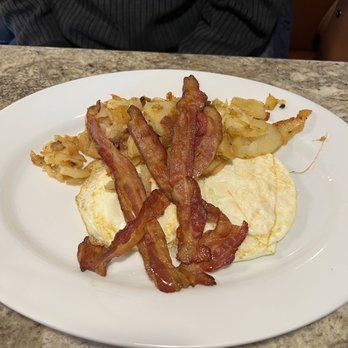 METRO DELI & CATERING - Updated April 2025 - 22 Photos & 51 Reviews - 4 ...