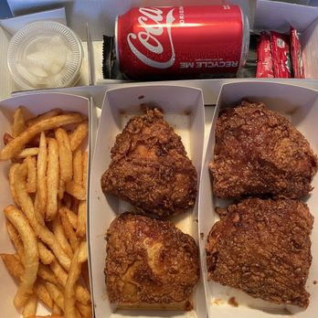 CHICKNGO - Updated October 2025 - 57 Photos & 28 Reviews - 2242 Hylan ...