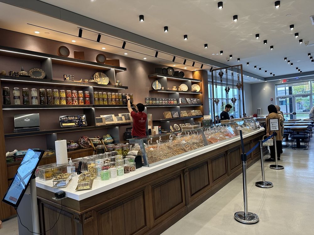 AL HAMAWI - Updated November 2025 - 25 Photos & 14 Reviews - 15898 ...