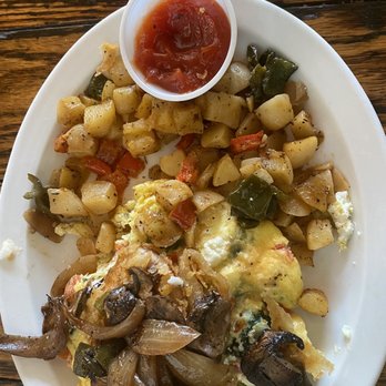 BANTAM PUB - Updated August 2024 - 333 Photos & 374 Reviews - 737 Ralph ...