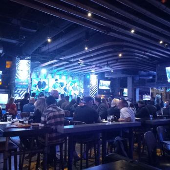 STAND UP LIVE - Updated October 2025 - 386 Photos & 721 Reviews - 50 W ...