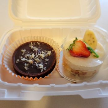 TINY PYRAMID - 2934 Photos & 433 Reviews - 560 N Nimitz Hwy, Honolulu ...