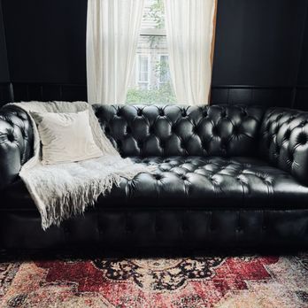 DISTINCTIVE CHESTERFIELDS USA Updated February 2025 17 Photos 2228 Shore St High Point North Carolina Furniture Stores Phone Number Yelp