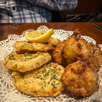 THE YEARLING RESTAURANT - Updated July 2024 - 341 Photos & 157 Reviews ...