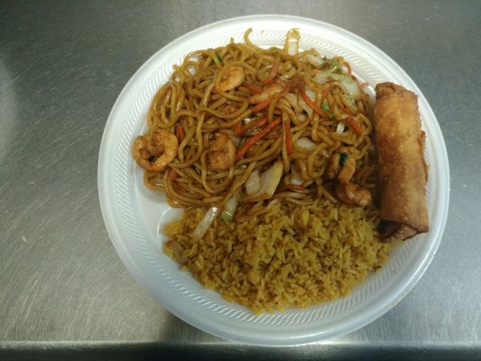 SHUN XING CHINESE RESTAURANT - 28 Photos & 17 Reviews - 5537 N Croatan ...