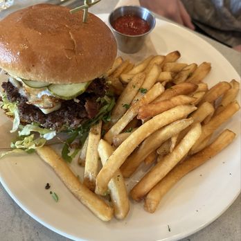 GEORGIE’S - Updated October 2025 - 63 Photos & 25 Reviews - 209 W 8th ...