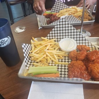 WINGS GONE WILD - Updated October 2025 - 173 Photos & 95 Reviews - 101 ...