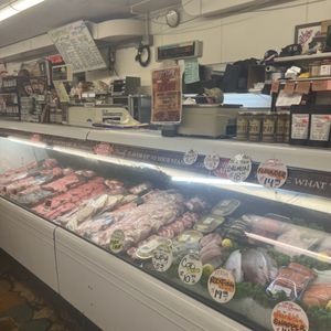 BOARMAN’S MEAT MARKET - 26 Photos & 71 Reviews - 13402 Clarksville Pike ...