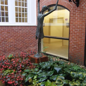 SIMSBURY PUBLIC LIBRARY - Updated December 2025 - 282 Photos & 12 ...