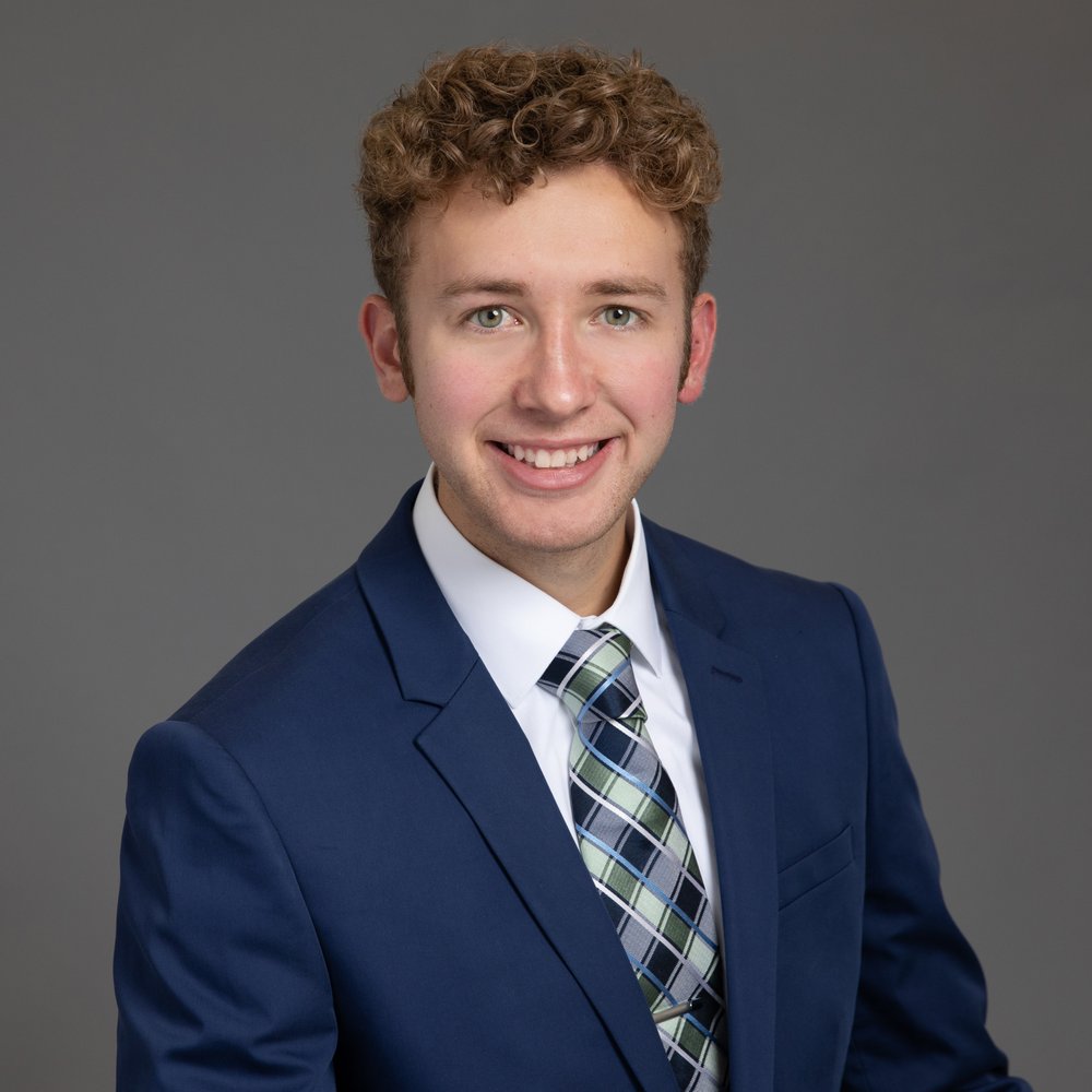 TYLER DEW - CENTURY 21 - 13 Photos - 32121 Woodward Ave, Royal Oak ...