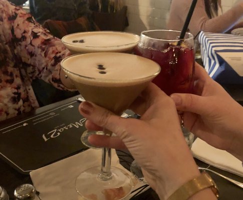 MESA 21 - 63 Photos & 100 Reviews - Portuguese - 21 Lindsey St, Fall ...