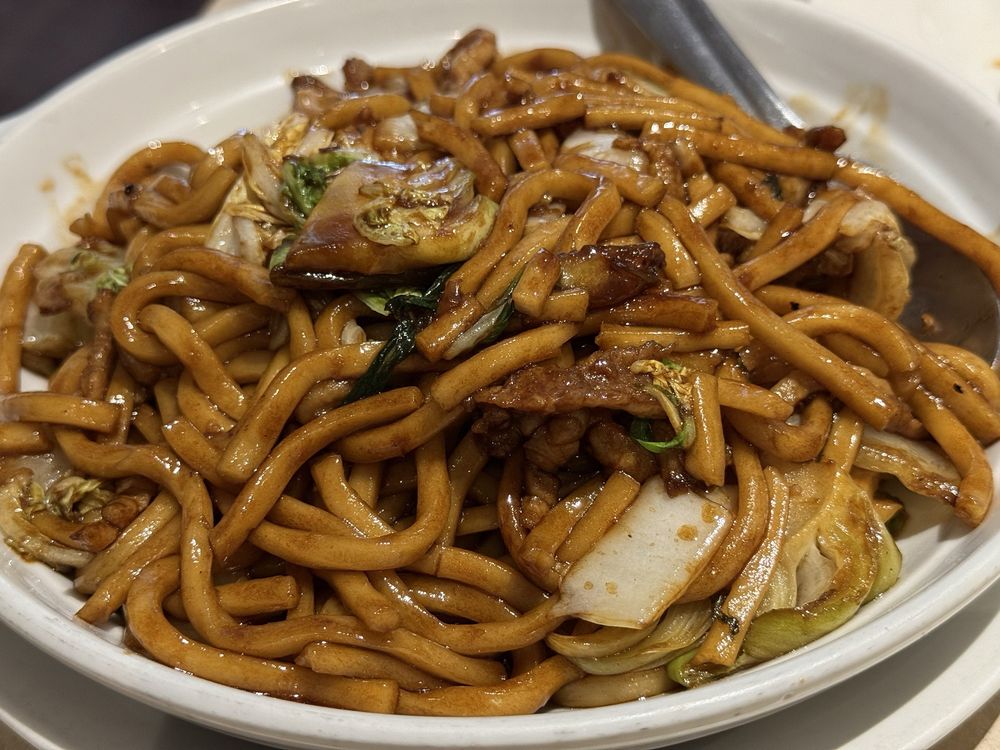 J & J WONTON NOODLE HOUSE - Updated December 2025 - 27 Photos & 91 ...