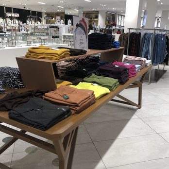 SIMONS - Updated December 2025 - 33 Photos & 13 Reviews - 304 8th ...