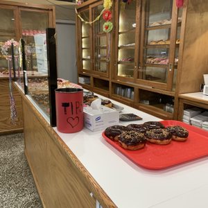 LUCY’S CAKE SHOP - 163 Photos & 112 Reviews - Bakeries - 2030 SW Loop ...