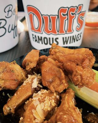 DUFF’S - Updated December 2025 - 205 Photos & 88 Reviews - 5119 N ...
