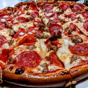 CHRISTIANOS PIZZA - Updated June 2025 - 17 Photos & 33 Reviews - 2400 S ...