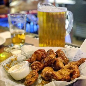 Points East Pub - 140 Photos & 302 Reviews - Sports Bars - 1501 N ...