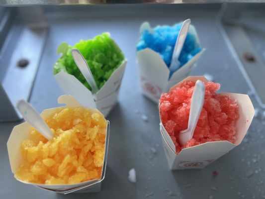 NEW ORLEANS STYLE SNOW BALLS - Updated August 2025 - 52 Photos & 24 ...