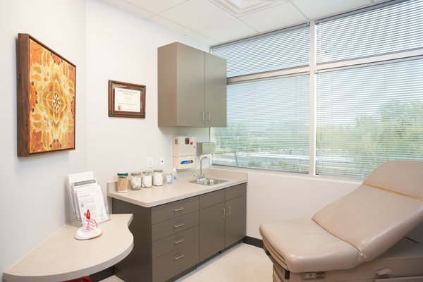 ARIZONA HEART AND VASCULAR CLINIC - Updated May 2026 - 11 Photos - 6316 ...
