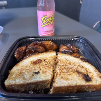 FAT FOWL - Updated 2024 - 248 Photos & 125 Reviews - 445 Albee Sq W ...