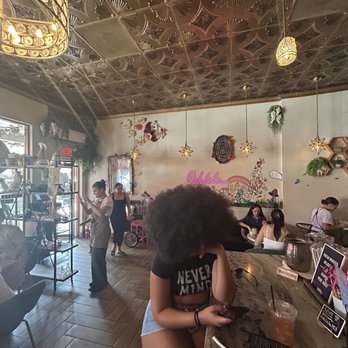 KIXI CAFE - Updated August 2025 - 860 Photos & 259 Reviews - 171 SE ...