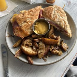 CLEAR SKY ON PARK - Updated December 2025 - 312 Photos & 225 Reviews ...