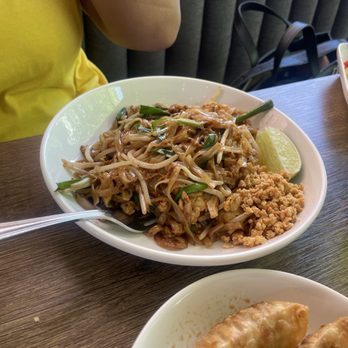 NITTAYA’S LITTLE KITCHEN - Updated July 2025 - 750 Photos & 495 Reviews ...