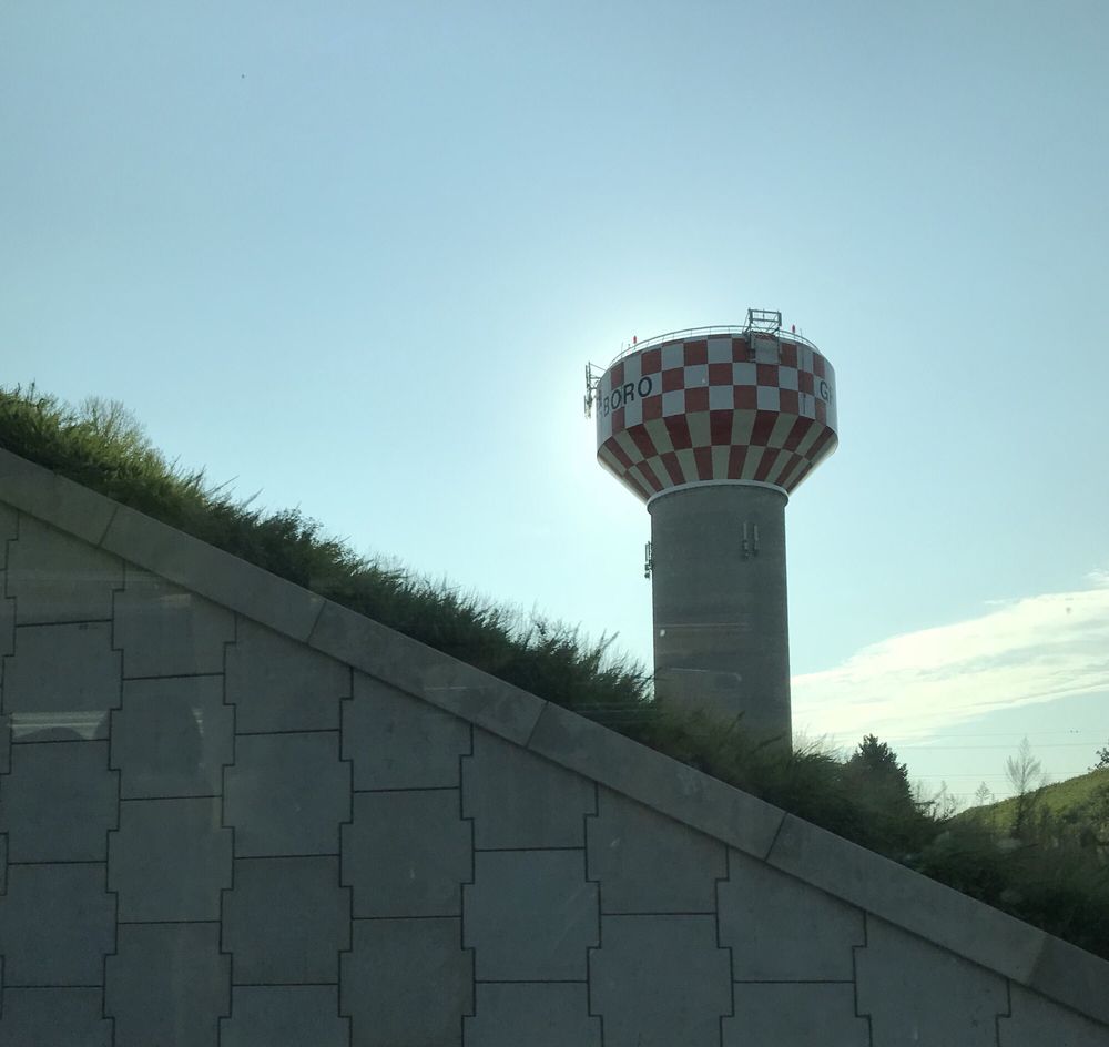 GREENSBORO WATER TOWER @ GSO AIRPORT - Updated October 2025 - 1310 ...