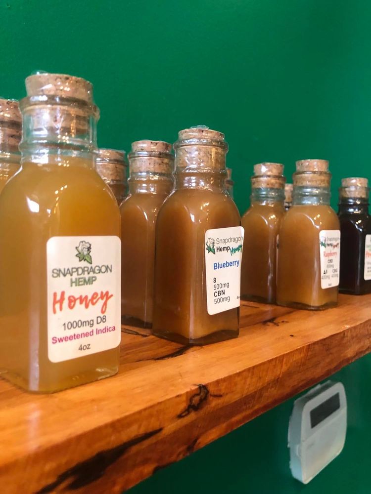 SNAPDRAGON HEMP - Updated April 2026 - 1308 S Willow St, Chattanooga ...