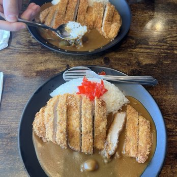 MOMIJI - Updated October 2024 - 1199 Photos & 719 Reviews - 4931 ...