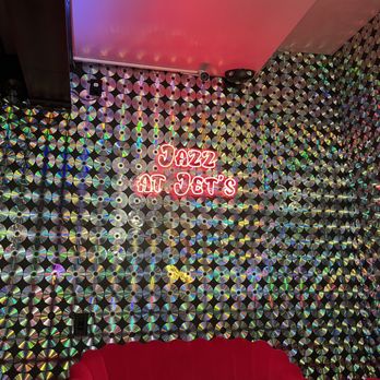 JET’S AMERICAN GRILL & BAR - Updated May 2024 - 311 Photos & 127 ...