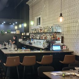 ROOTED - Updated July 2025 - 56 Photos & 32 Reviews - 125 W Mondamin St ...