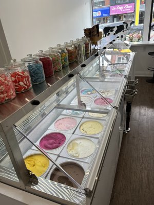 MUCCA ICE CREAM - Updated November 2024 - 1757 Avenue Road, North York ...