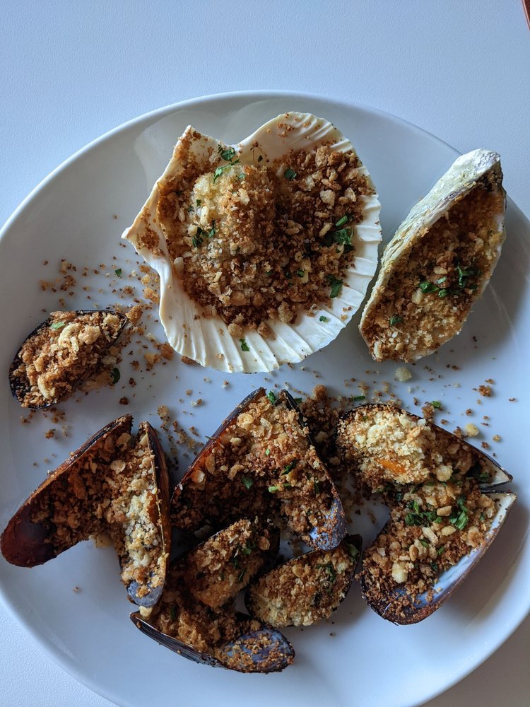 LA PESCHERIA DA CLAUDIO E GIULIANO - Updated October 2024 - Via Italo ...