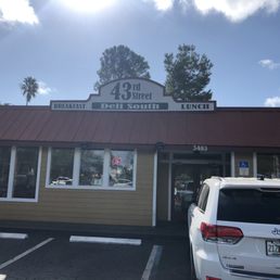 43RD STREET DELI & BREAKFAST HOUSE - Updated August 2025 - 319 Photos ...