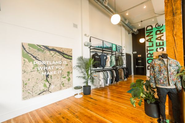 PORTLAND GEAR - Updated October 2025 - 202 Photos & 118 Reviews - 403 ...