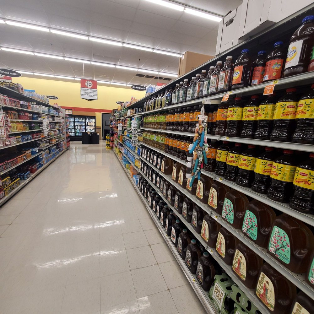 SHOPPERS WORLD - Updated January 2026 - 6790 Reisterstown Rd, Baltimore ...