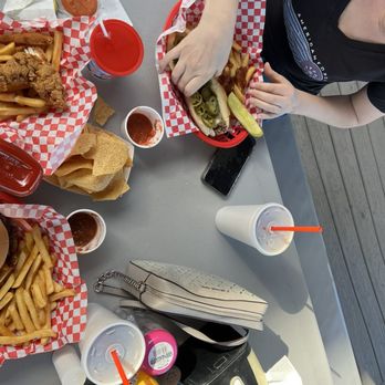 STUMPY’S LAKESIDE GRILL - Updated April 2025 - 185 Photos & 360 Reviews ...