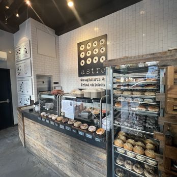 ASTRO DOUGHNUTS & FRIED CHICKEN - Updated January 2026 - 1903 Photos ...
